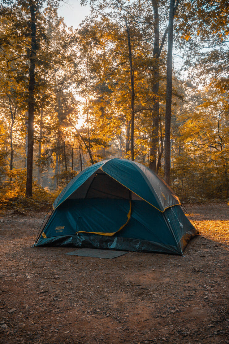 How To Pitch A Tent Like A Pro - NatureAndCamp